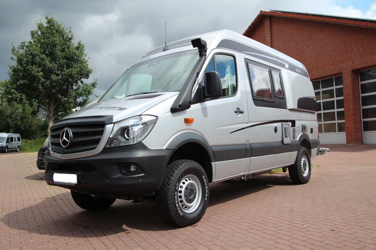 La Strada Regent S