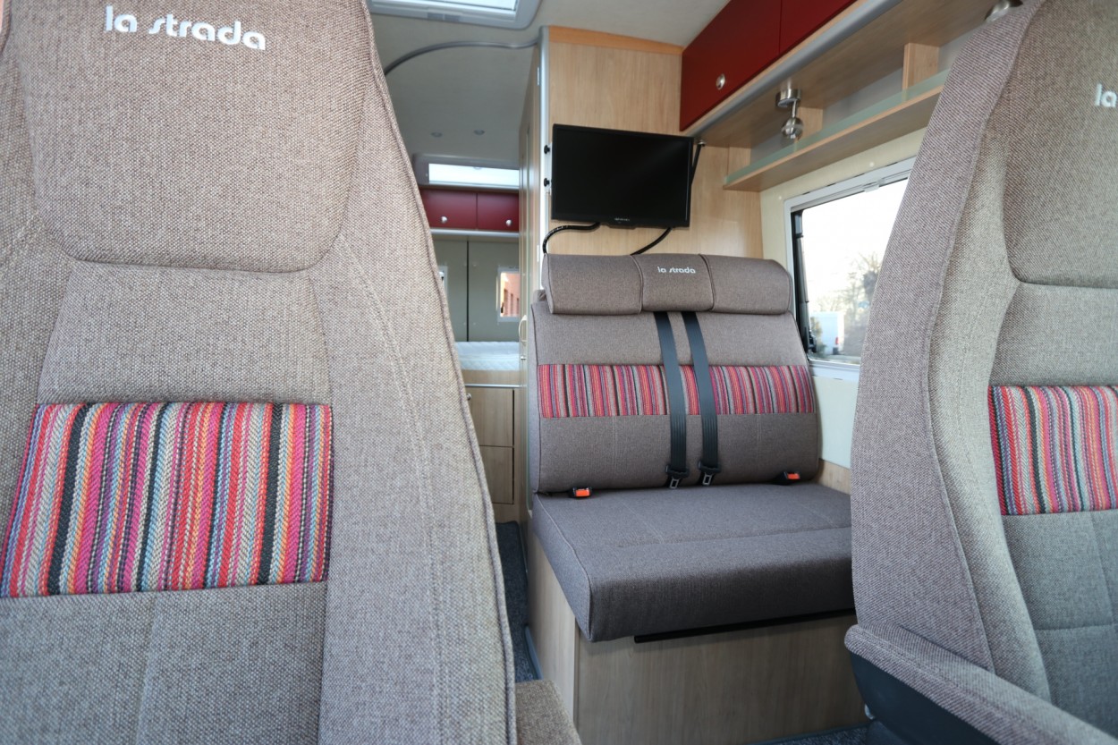 La Strada Regent S
